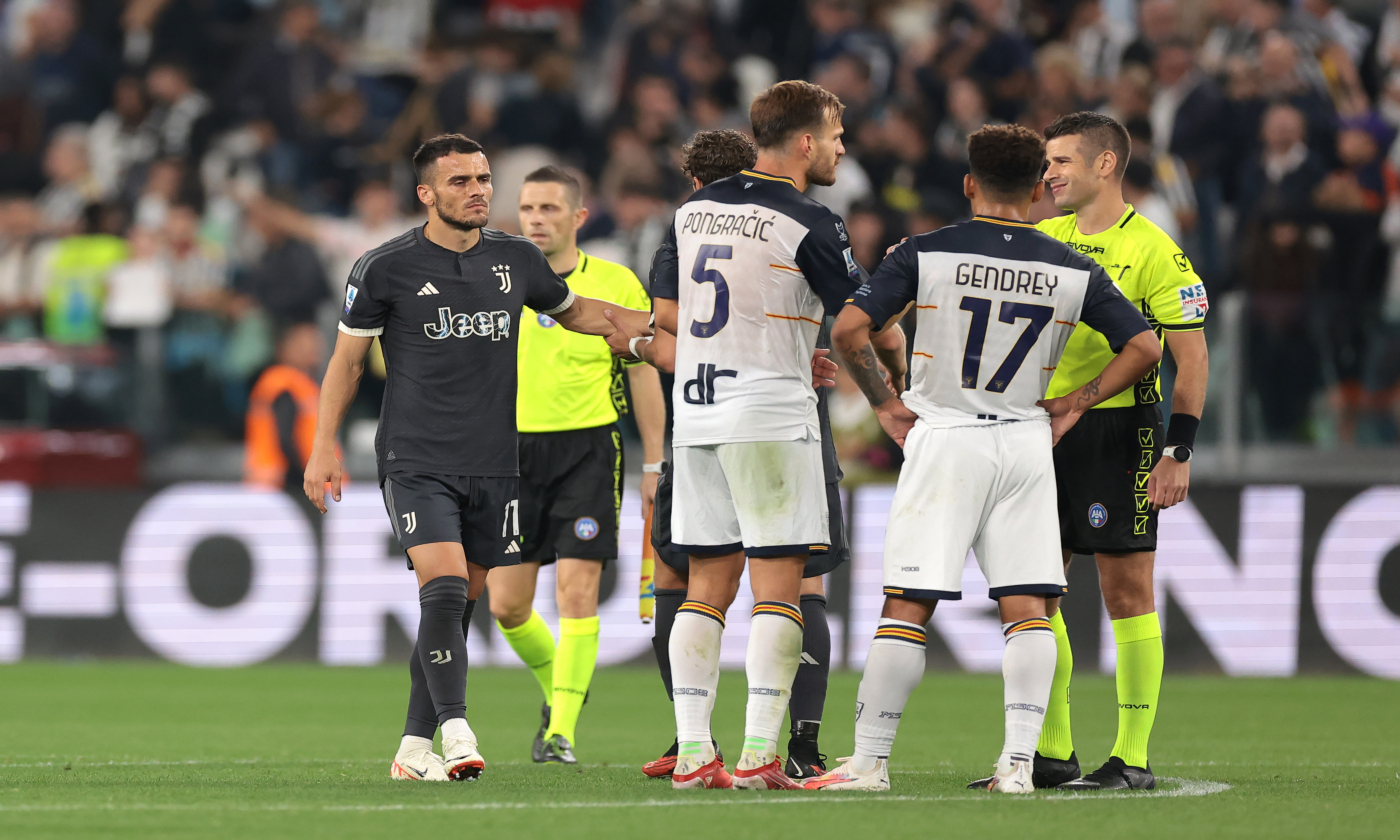 Juve-Lecce, ecco perché sul gol il Var non interviene | Ilbianconero.com Juve-Lecce, ecco perché sul gol il Var non interviene | Ilbianconero.com