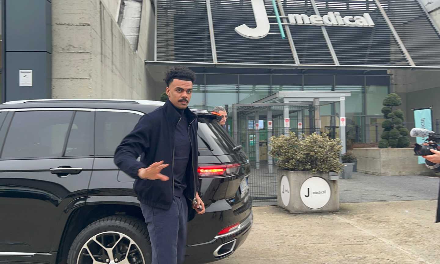 Juventus, Renato Veiga si presenta: 'Sono un difensore centrale con ... Juventus, Renato Veiga si presenta: 'Sono un difensore centrale con ...
